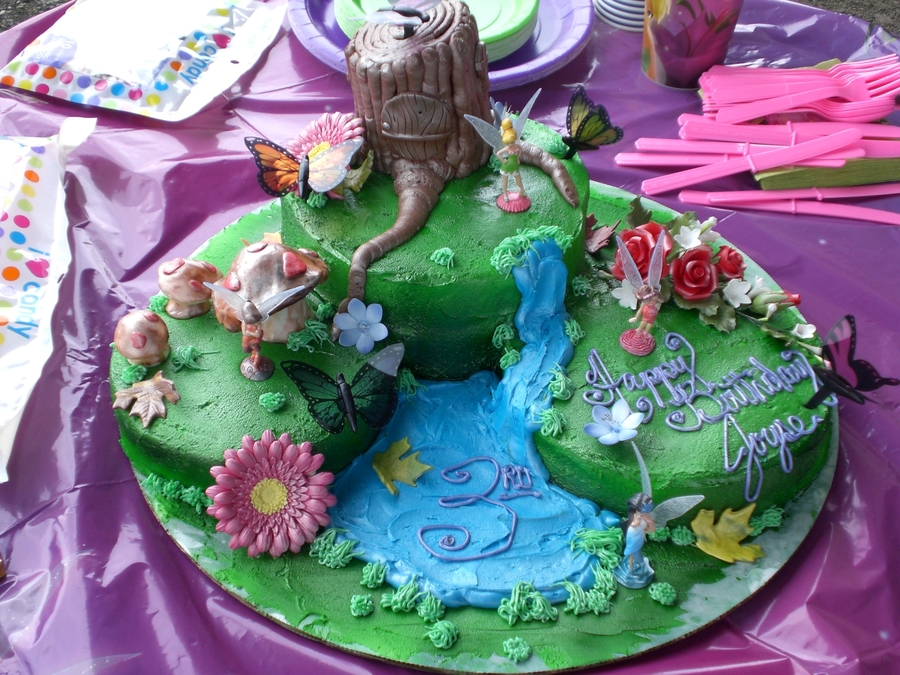 Tinkerbell's Pixie Hallow - CakeCentral.com