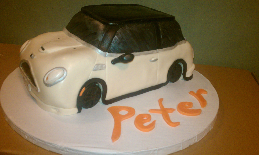 Mini Cooper Cake - CakeCentral.com