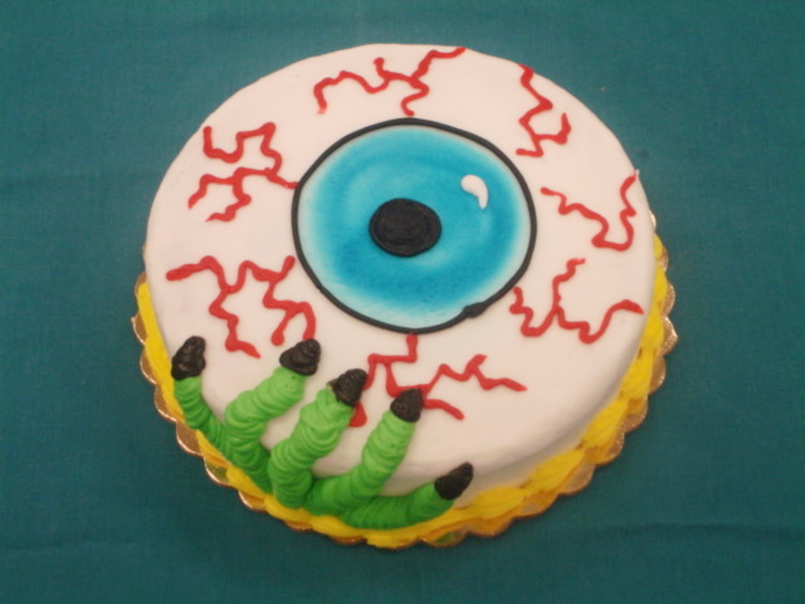 Eyeball Cake - CakeCentral.com