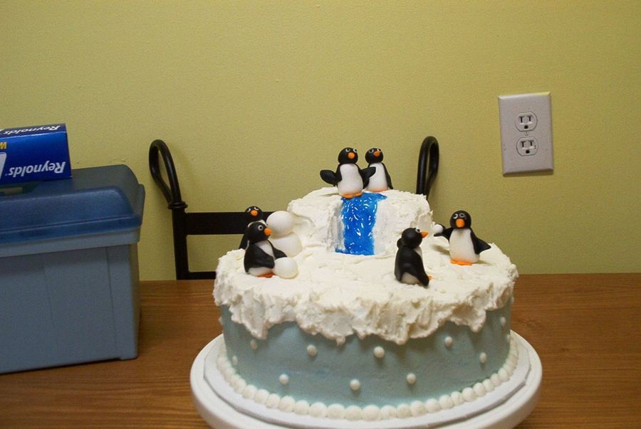 Penguins - CakeCentral.com