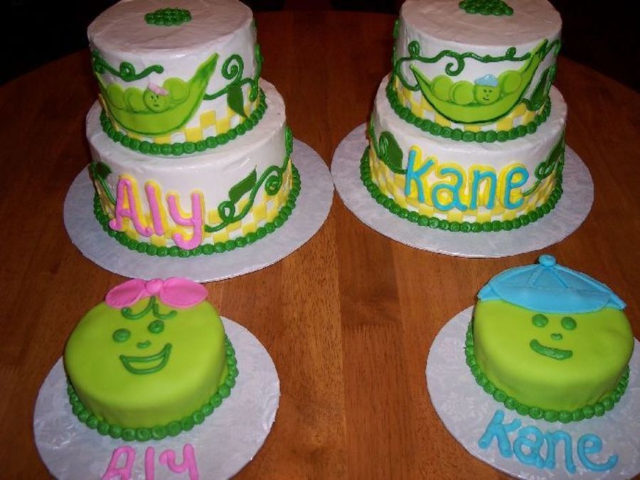 Peas In A Pod - CakeCentral.com