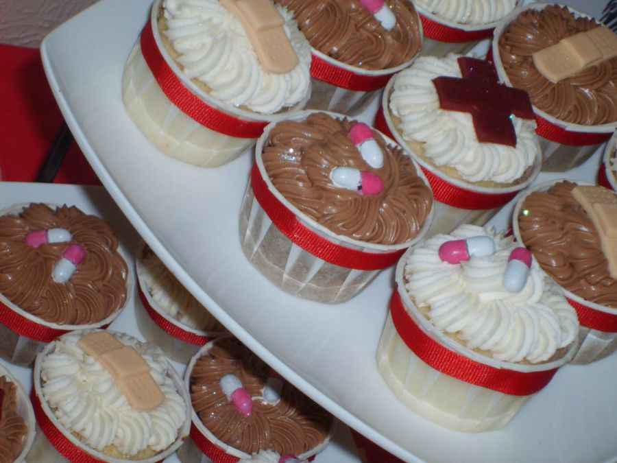 Medical Cupcakes - CakeCentral.com