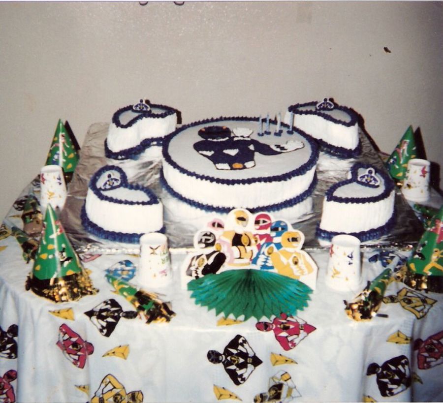 Blue Power Ranger - CakeCentral.com