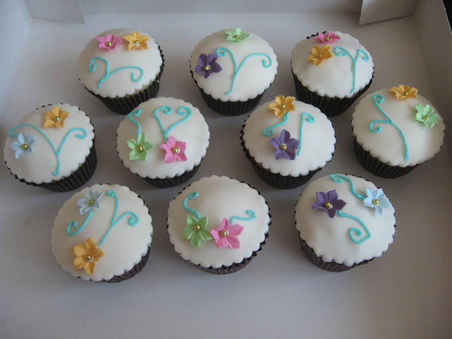 60Th Cupcakes CakeCentral