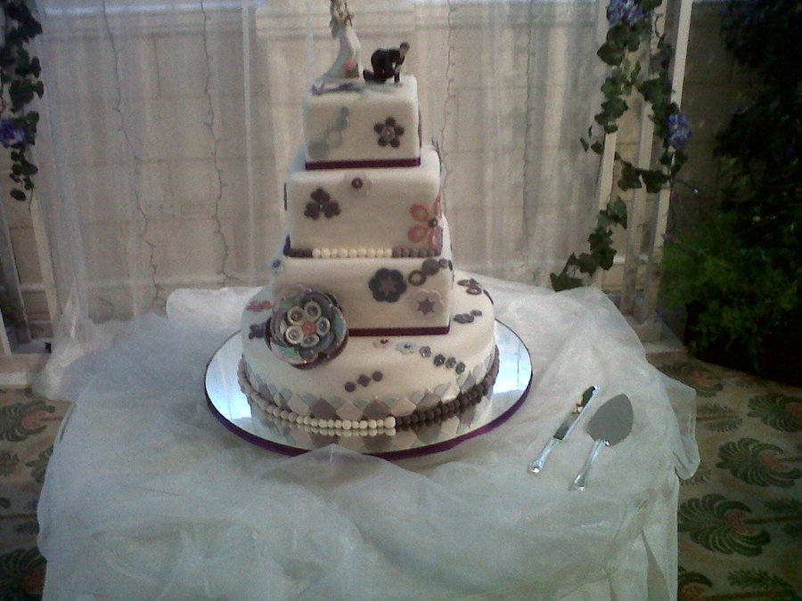 Cutouts - CakeCentral.com