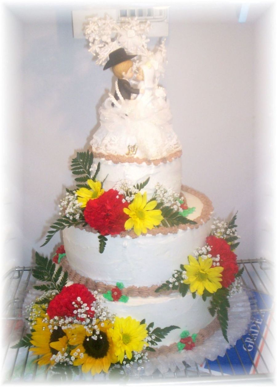 Wedding Cake Country Style - CakeCentral.com