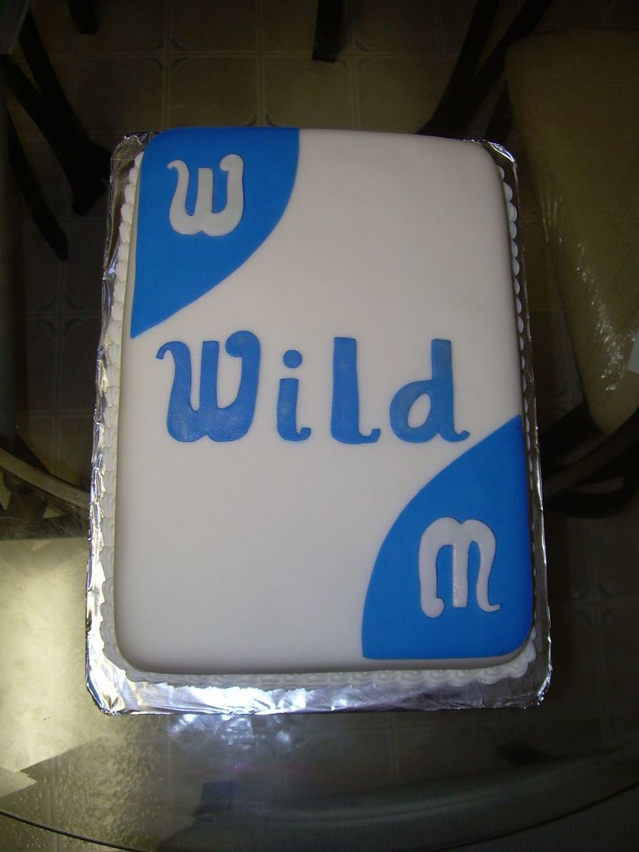 Phase 10 Wild Card - CakeCentral.com