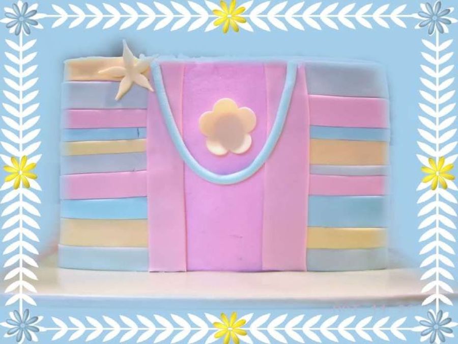 Gift Bag Birthday Cake - CakeCentral.com