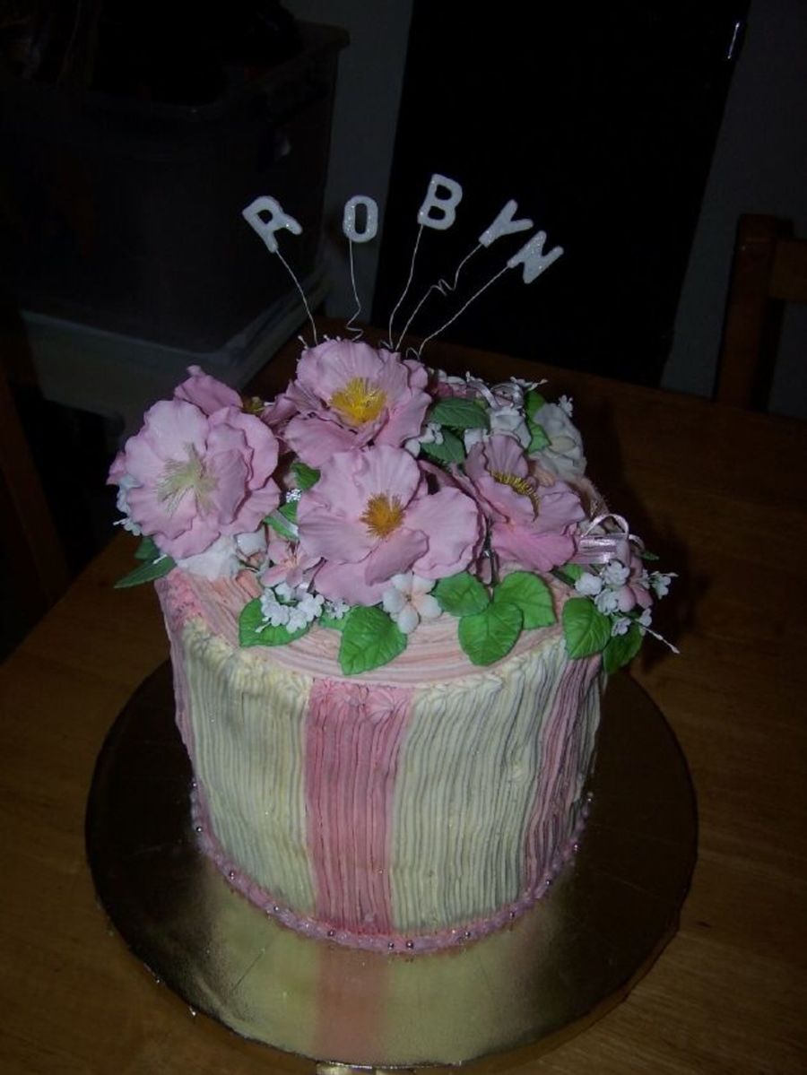 Floral Cake - CakeCentral.com