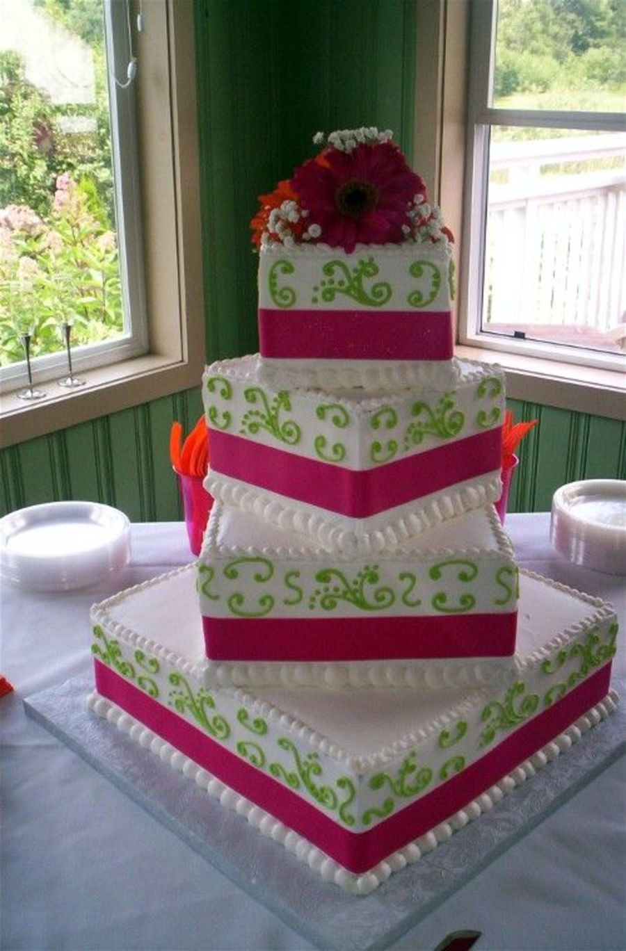 4 Tier Offset Square - CakeCentral.com