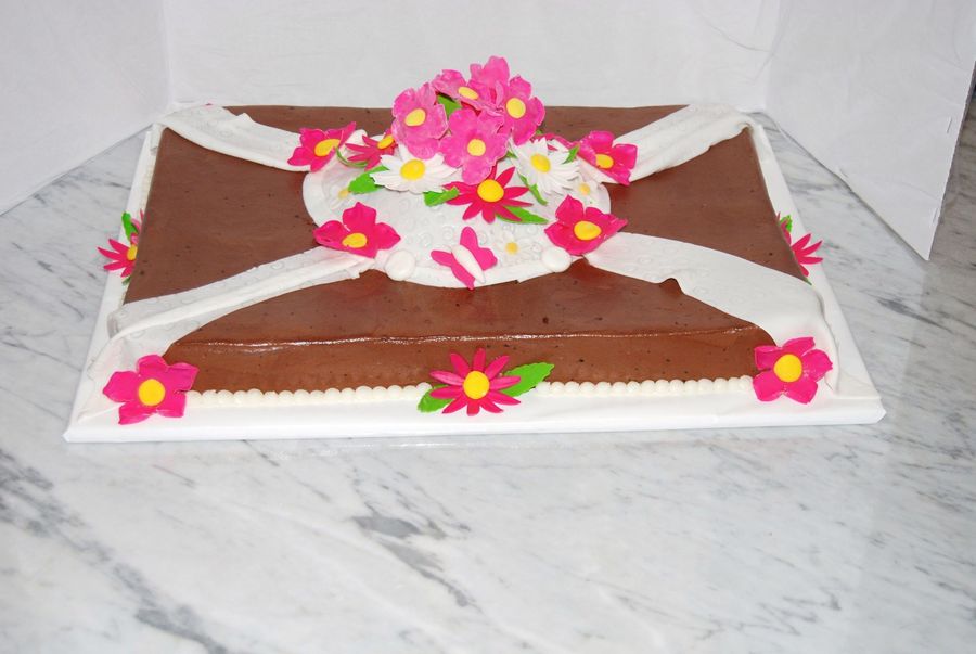 June_Wedding_Cake_005.jpg - CakeCentral.com