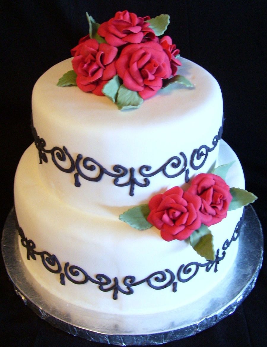 Red Roses & Scrolls - CakeCentral.com