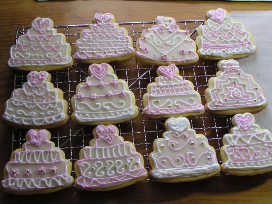 Nfsc With Toba Garrett's Glace Icing - CakeCentral.com