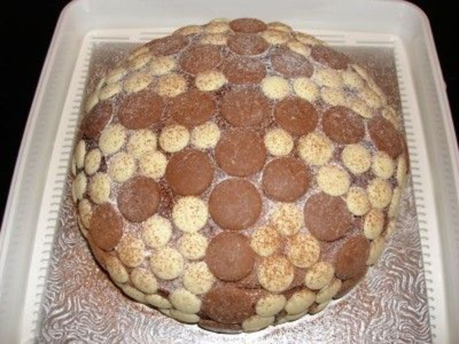 Chocolate Cake Covered In Chocolate With Chocolate Buttons ...