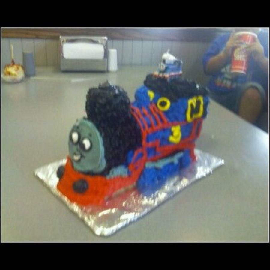 Thomas The Train Side - CakeCentral.com