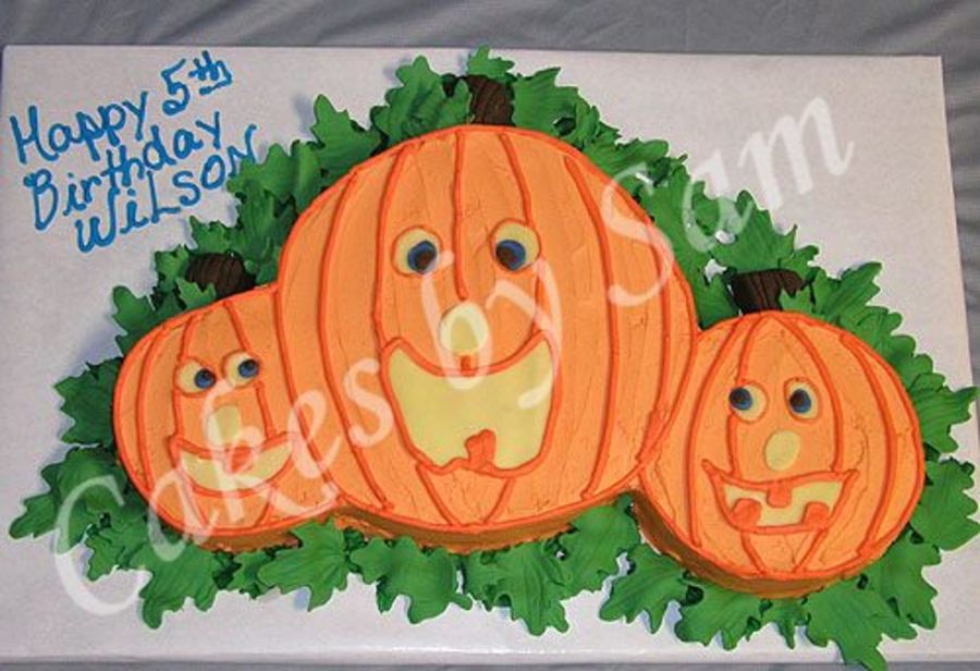 Pumpkins1.jpg - CakeCentral.com