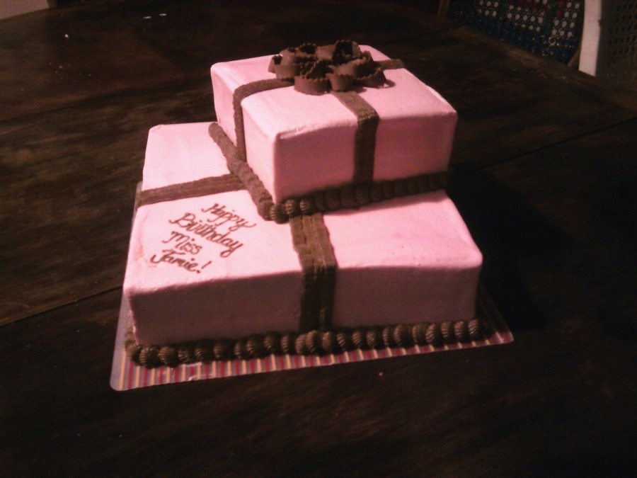 Gift Boxes - CakeCentral.com