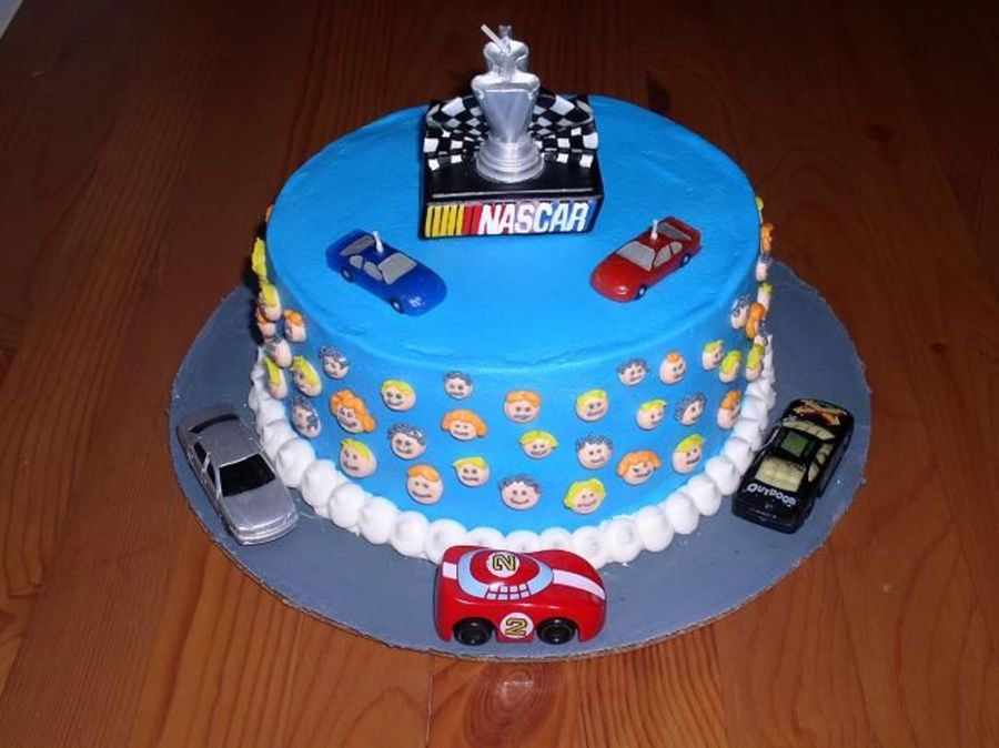 Nascar Cake - CakeCentral.com