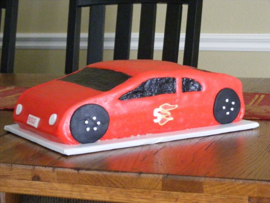 Matchbox Car - CakeCentral.com