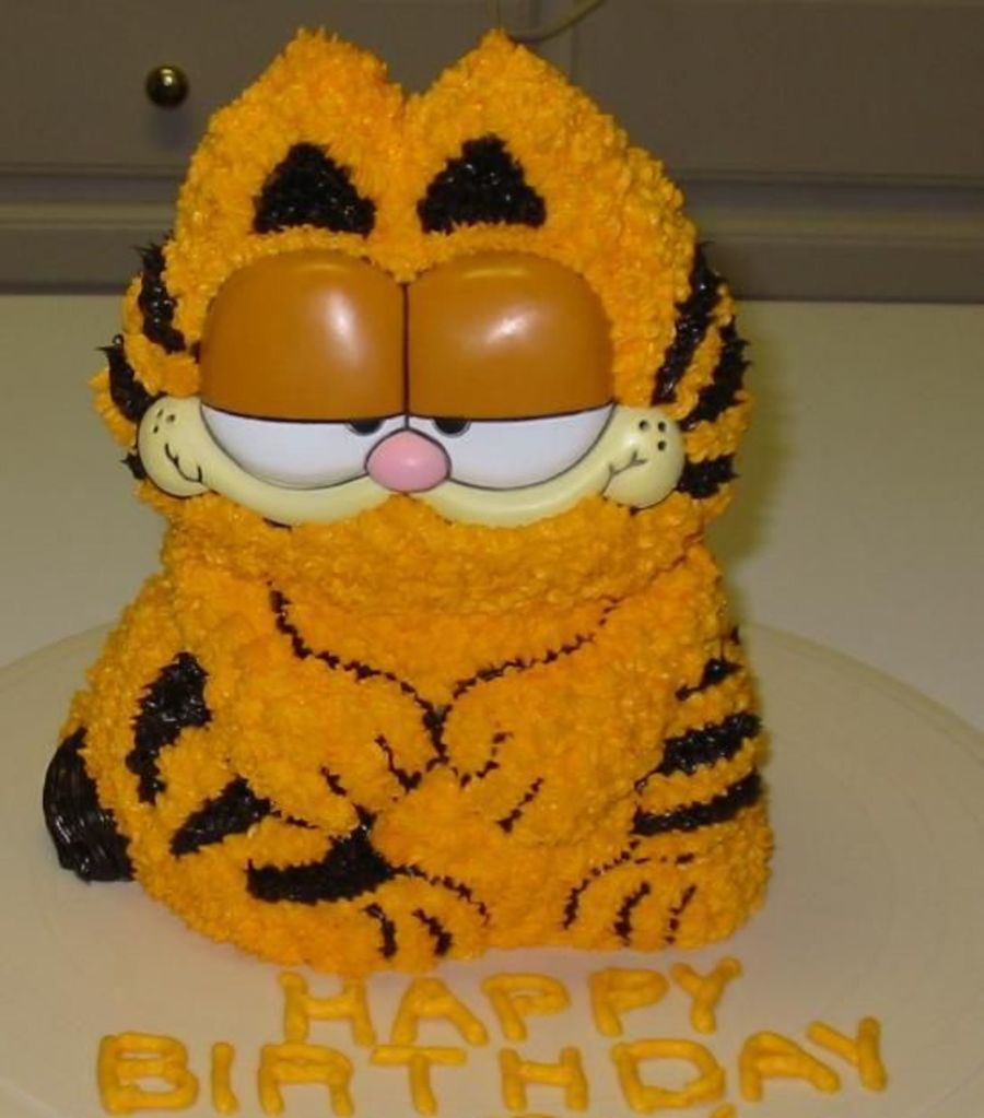 Garfiled 3-D Cake - CakeCentral.com