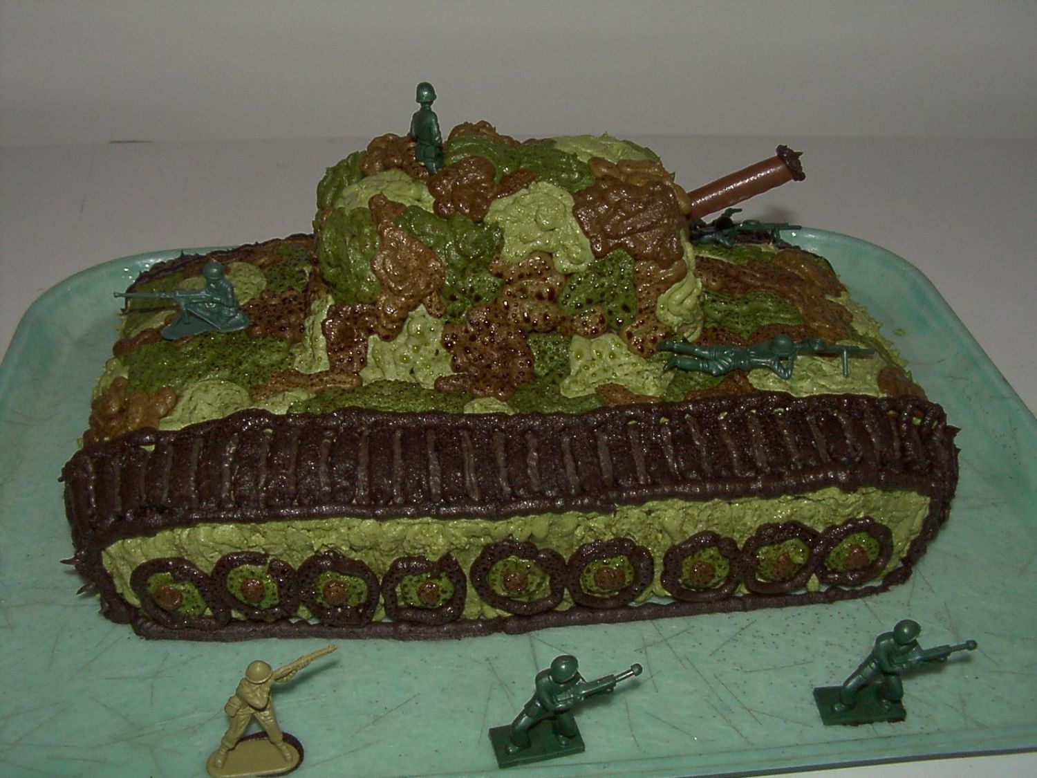 Tank - CakeCentral.com