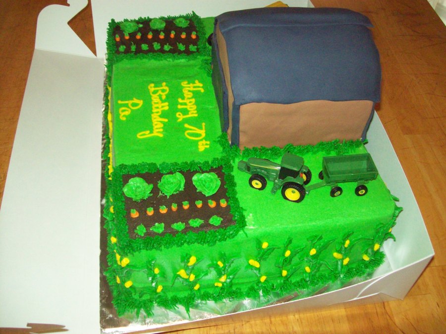3D Barn - CakeCentral.com