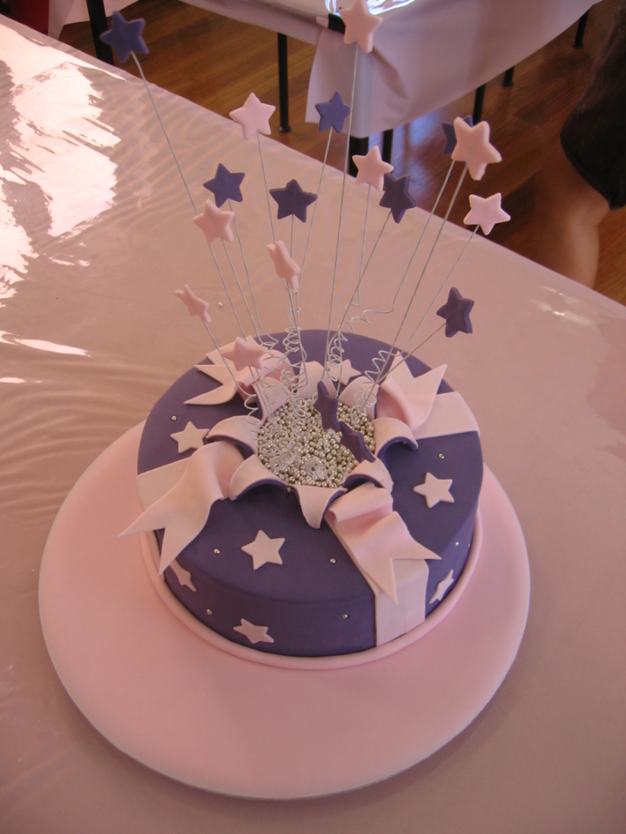 Exploding Star Cake - CakeCentral.com