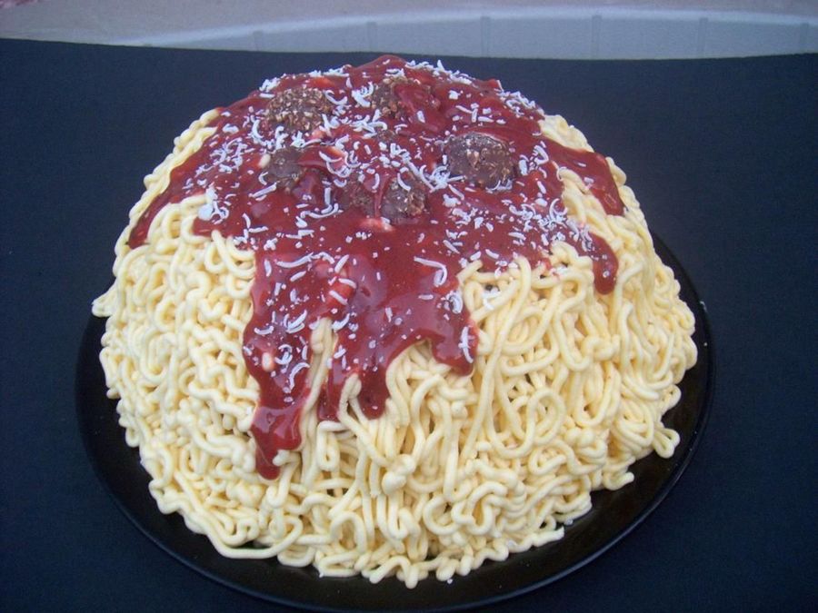 Spaghetti And Meatballs - CakeCentral.com