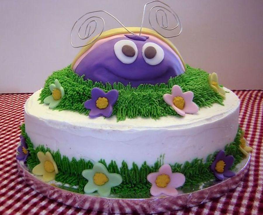 Bee 1St Birthday Cake - CakeCentral.com