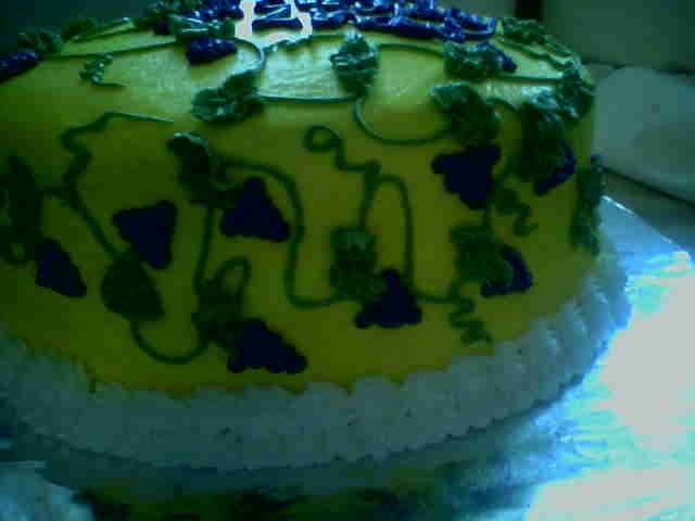 Linda_Cake_3.jpg - CakeCentral.com