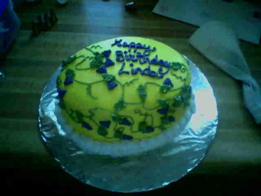 Linda_Cake_3.jpg - CakeCentral.com