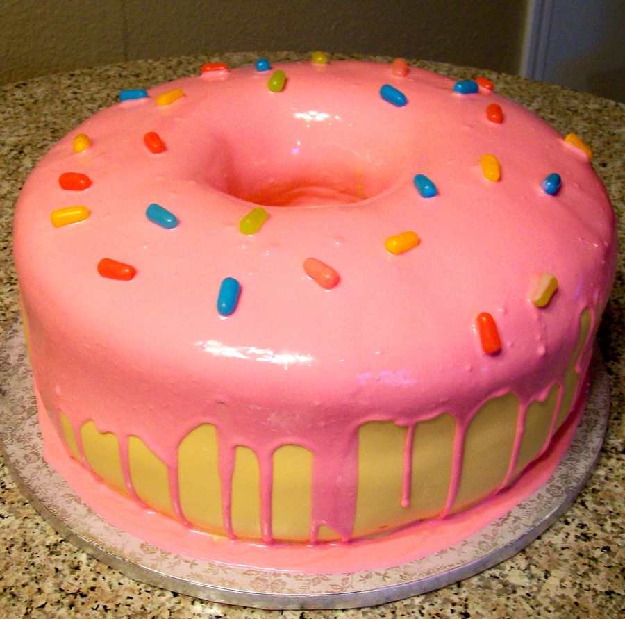 Pink Donut Cake - CakeCentral.com