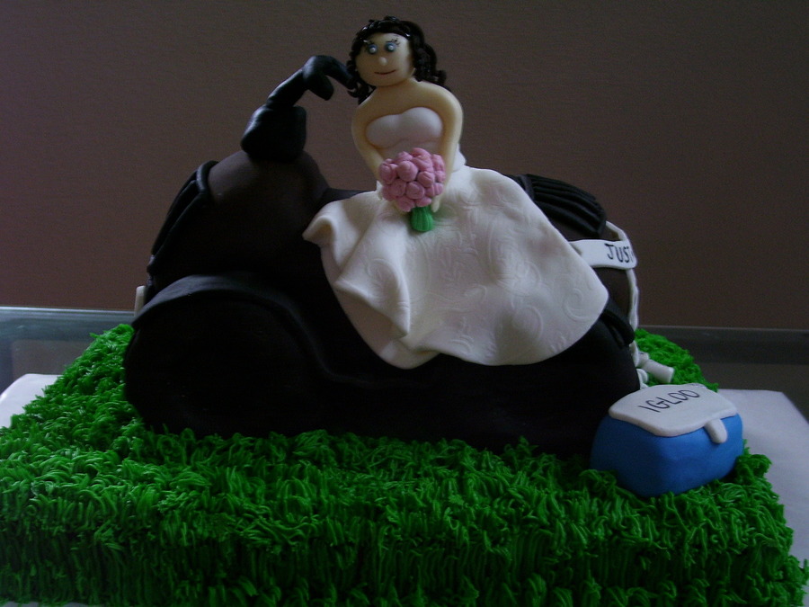 4 Wheeler Bride - CakeCentral.com