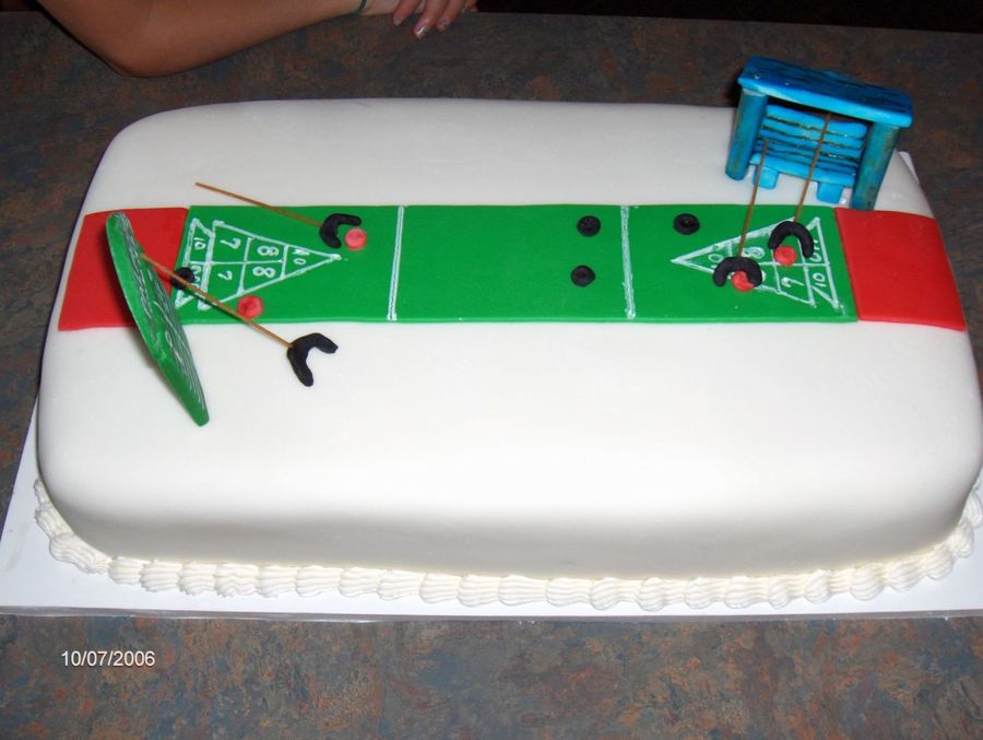Shuffleboard Cake - CakeCentral.com