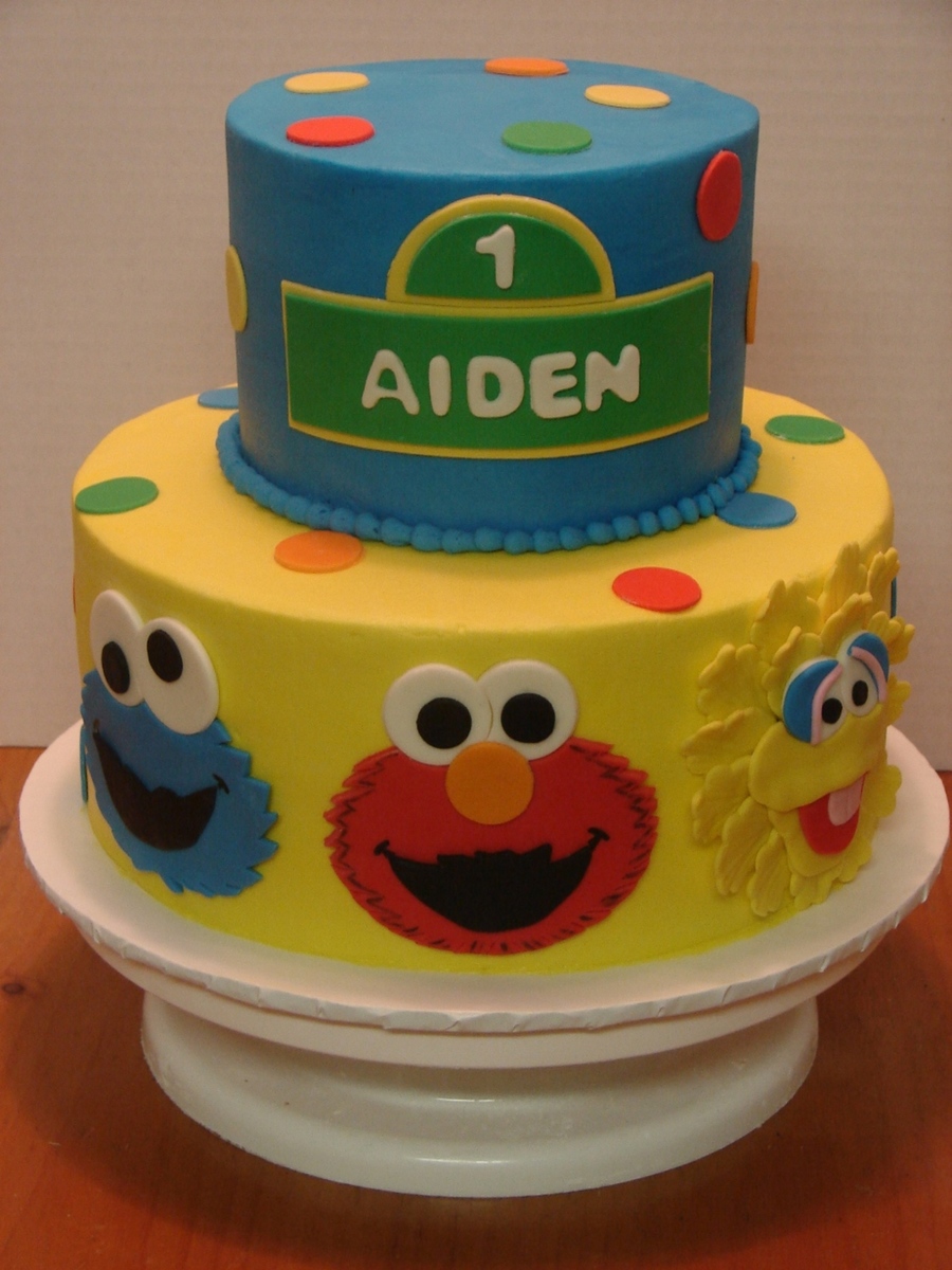 Sesame Street Birthday - CakeCentral.com