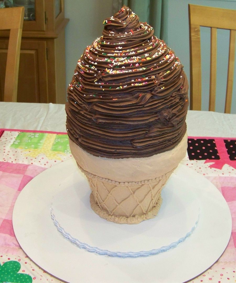 Giant Ice Cream Cone - CakeCentral.com