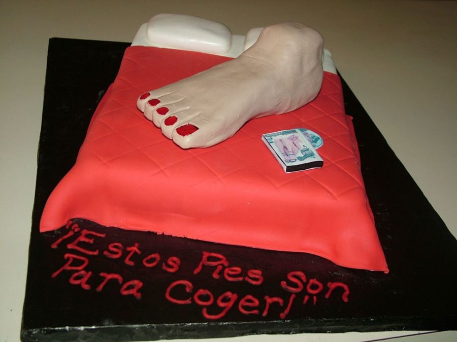 Foot Cake - CakeCentral.com