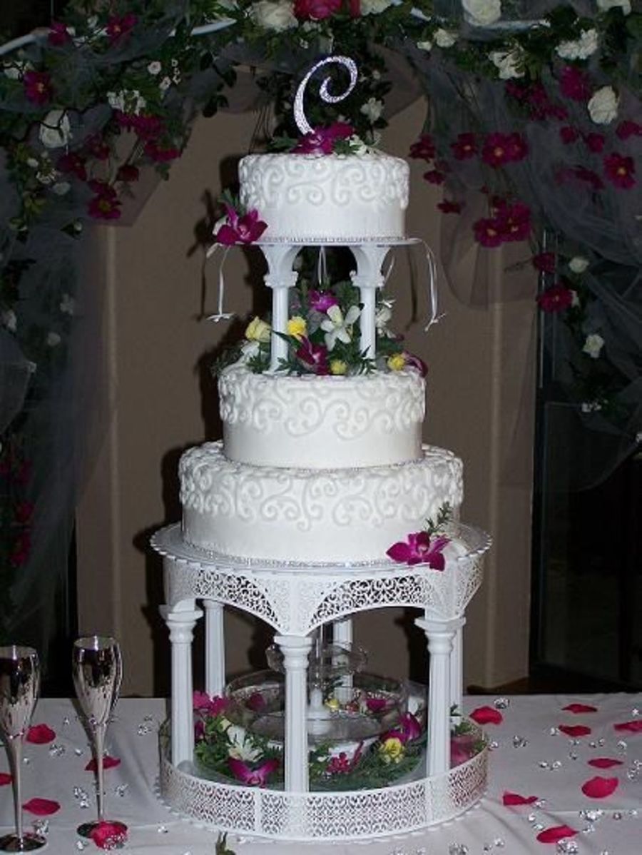 Elisa Wedding Cake - CakeCentral.com