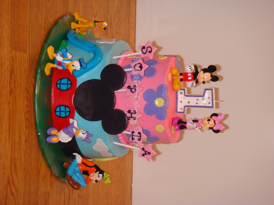 Girl Mickey Mouse Clubhouse - CakeCentral.com