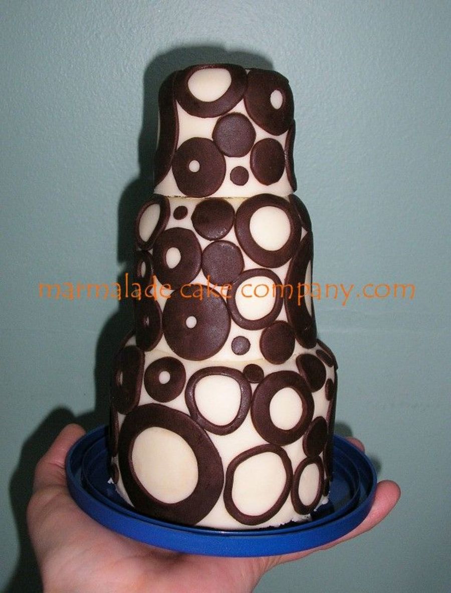 Mini Replica Of Client's Wedding Cake For 1St Anniversary - CakeCentral.com