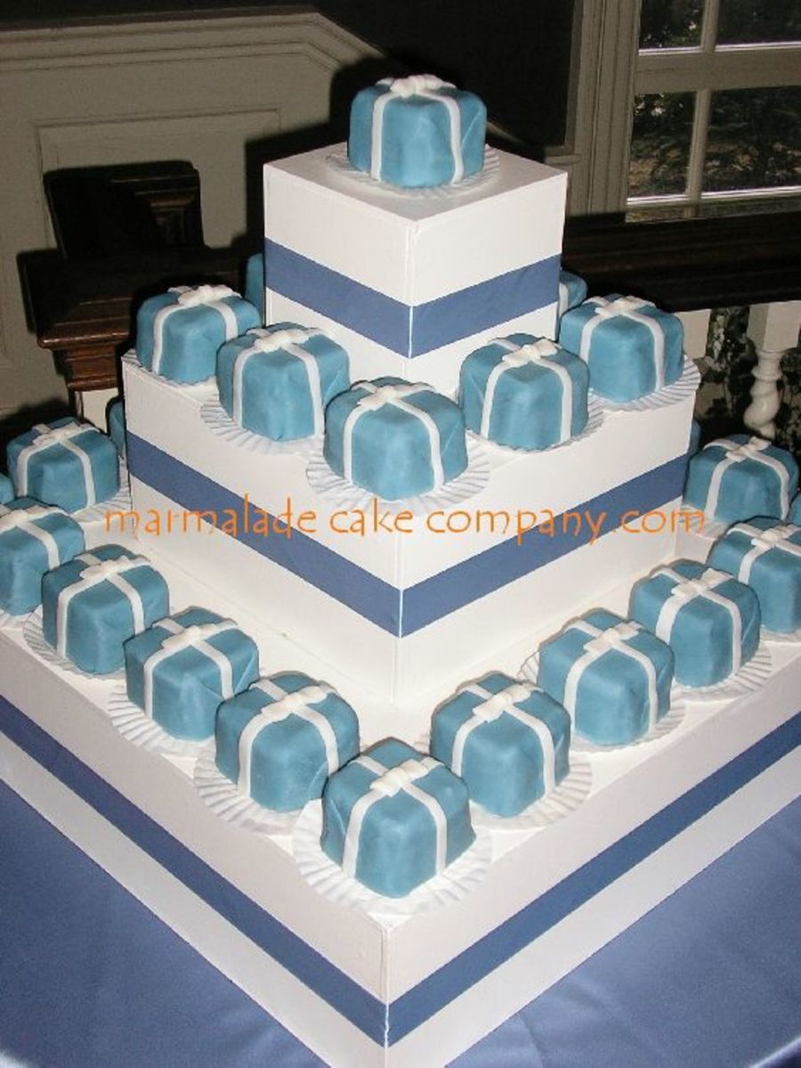 Mini Blue Gift Cakes - CakeCentral.com