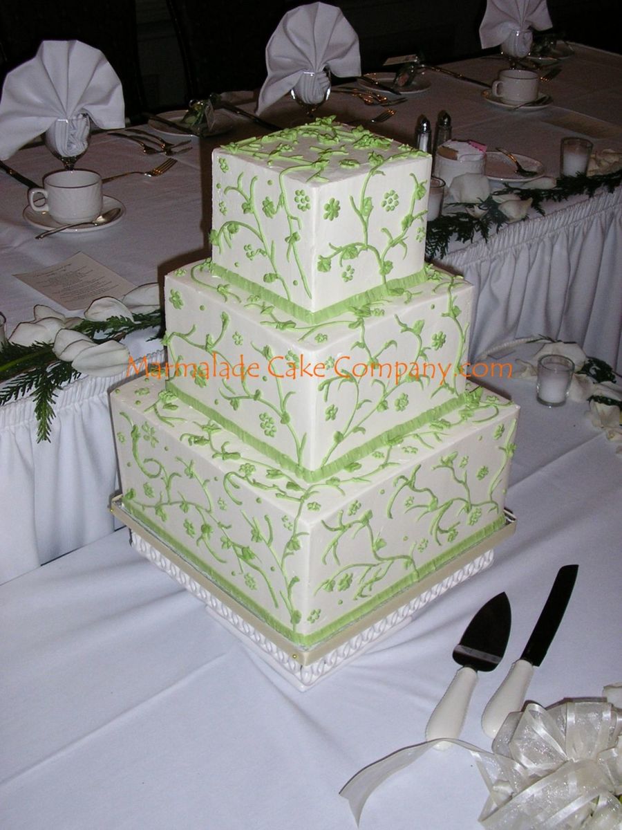 Green Scroll/vines Cake (Design By Confetti Cakes) - CakeCentral.com