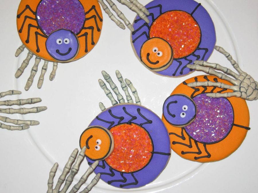 More Happy Spiders - CakeCentral.com