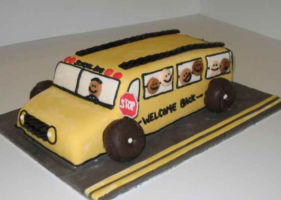 Back To School Bus - CakeCentral.com