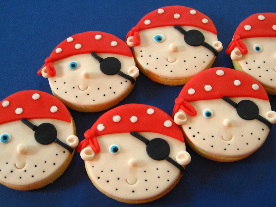 Pirate Cookies! - CakeCentral.com