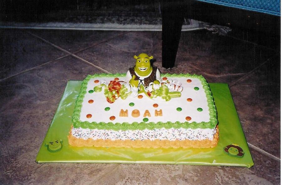 Shrek - CakeCentral.com