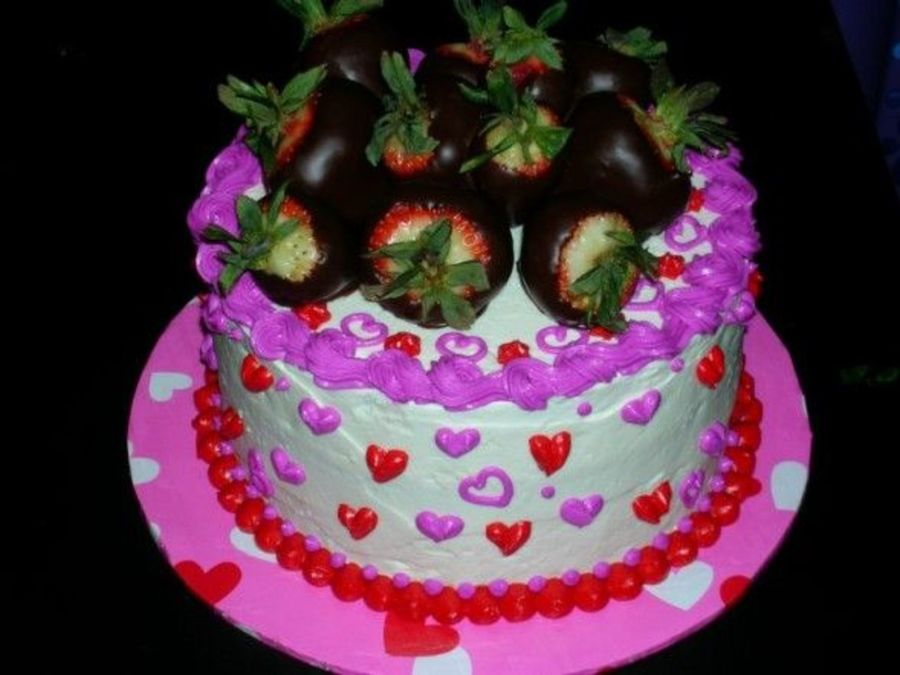 V-Day Cake - CakeCentral.com