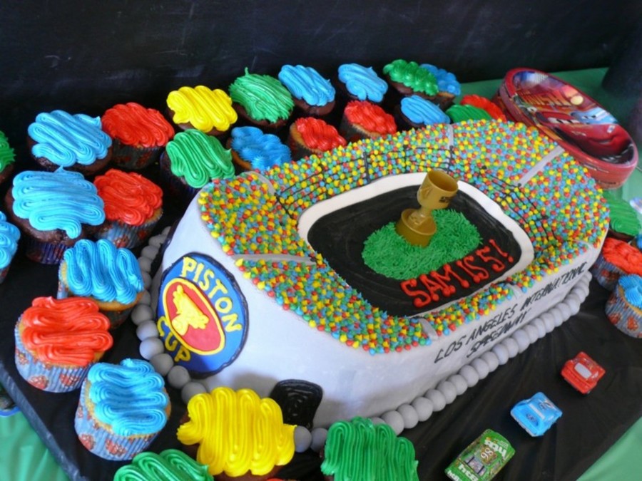 Cars Movie International Speedway Cake - CakeCentral.com