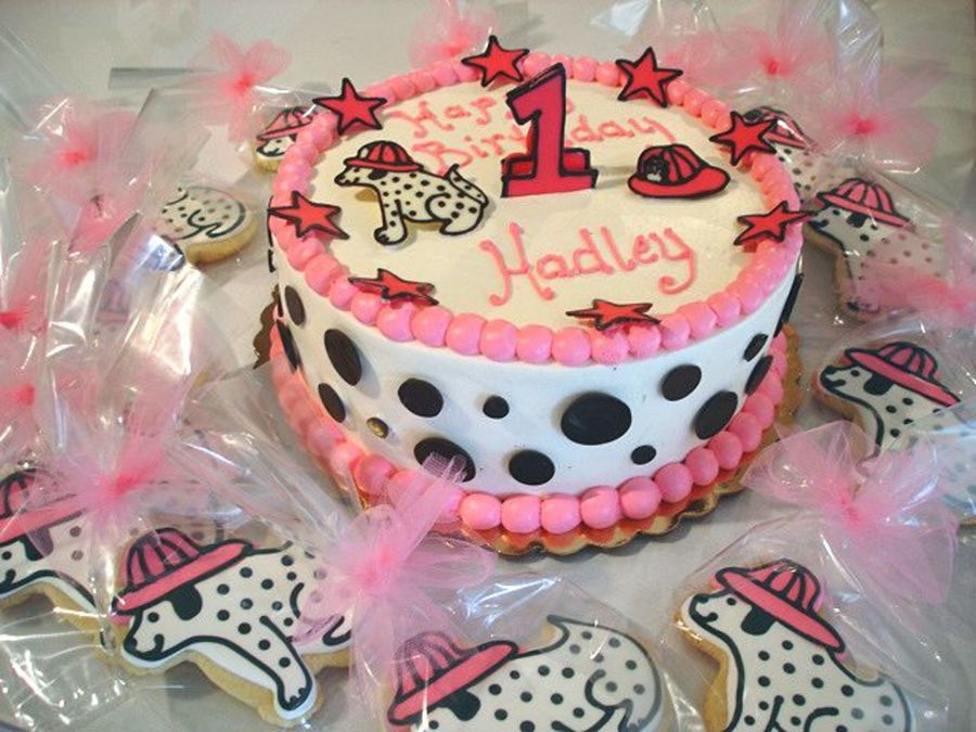 Dalmation Cake For Girl's 1St Birthday - CakeCentral.com