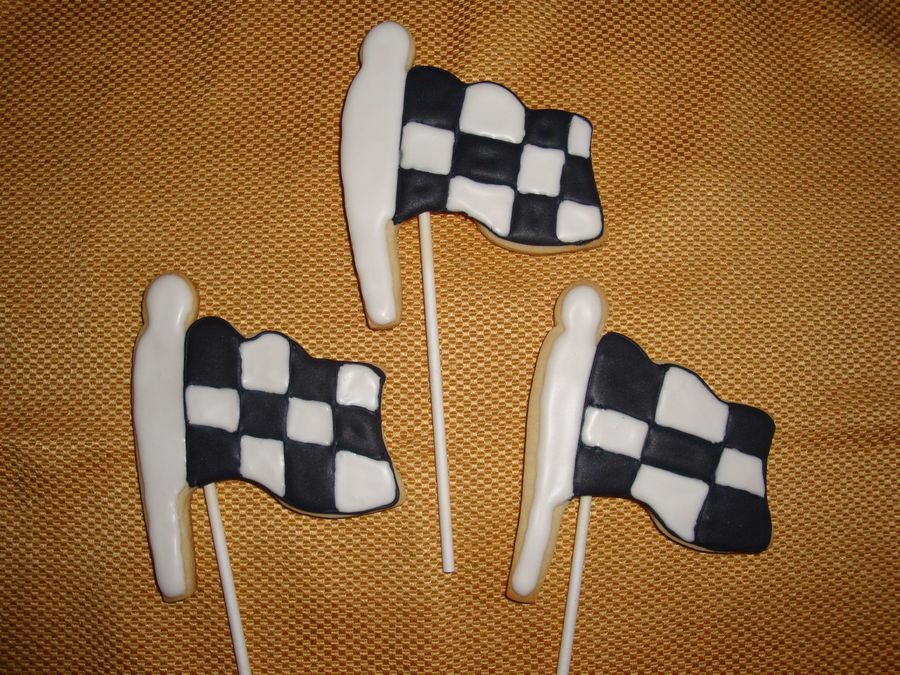 Checkered Flags - CakeCentral.com